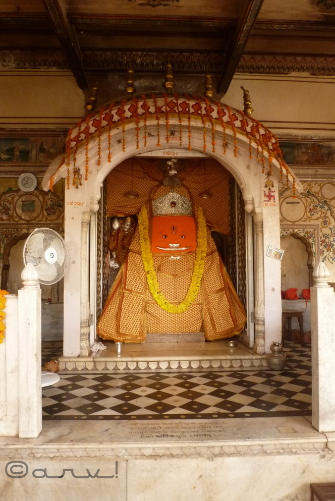 The Monumental Ghat Ke Balaji Temple In Jaipur – JaipurThruMyLens