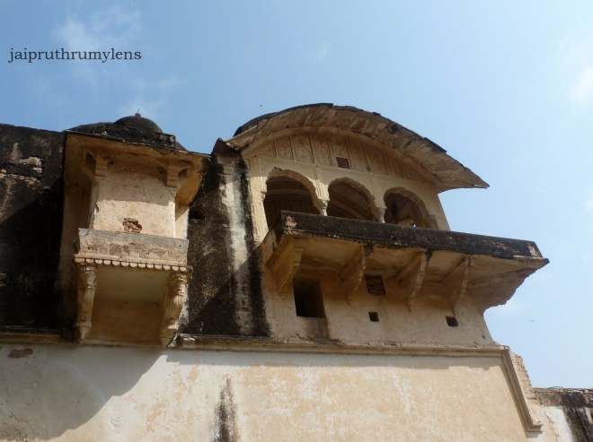 Achrol Fort | A sad state – JaipurThruMyLens