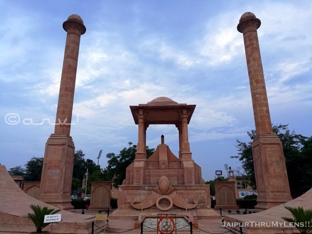 An Evening At Statue Circle In Jaipur – JaipurThruMyLens
